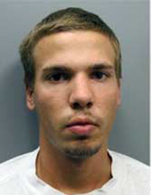 Vũ nữ thoát y cầm đầu băng cướp gia đình (Kỳ 1)